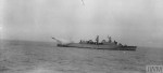 HMS Devonshire y la plataforma Rock N Roll – En visita de cortesía