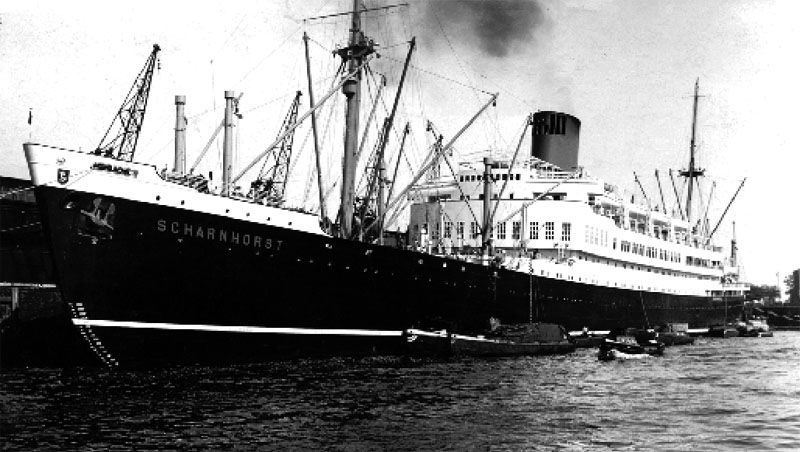 De transatlántico a portaaviones, el SS Scharnhorst – En visita de cortesía