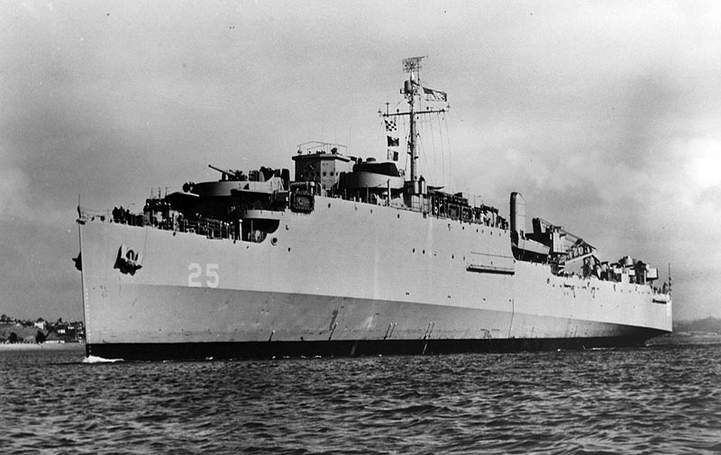 El barco del fin del mundo – En visita de cortesía