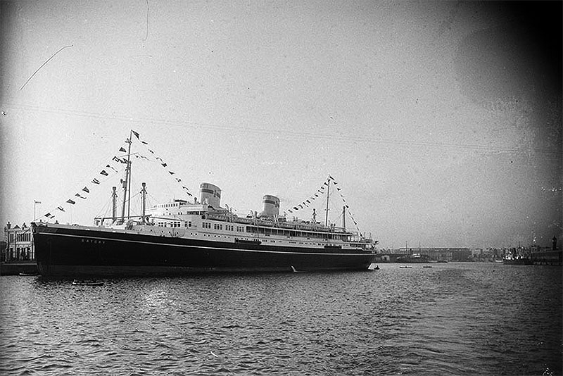 Batory, el barco de la libertad – En visita de cortesía