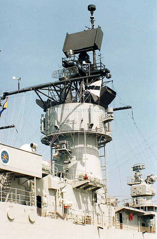 Fragata Baleares, el primer buque lanzamisiles de la Armada española ...