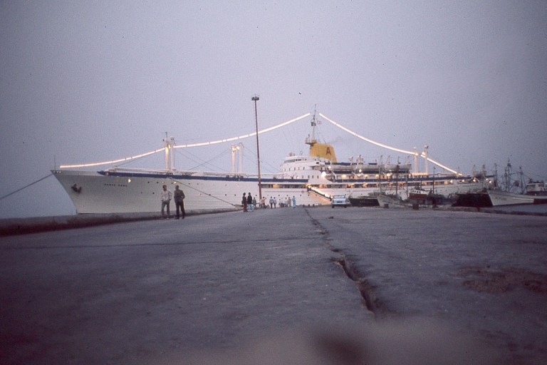 Persiguiendo al eclipse del siglo – En visita de cortesía