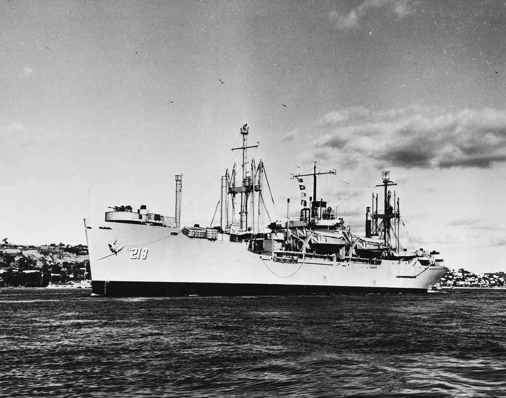 Transporte de ataque Aragón, de Okinawa a la Barceloneta – En visita de ...