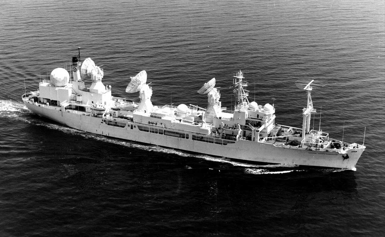 Un barco de película: el buque de seguimiento de misiles “USNS General ...